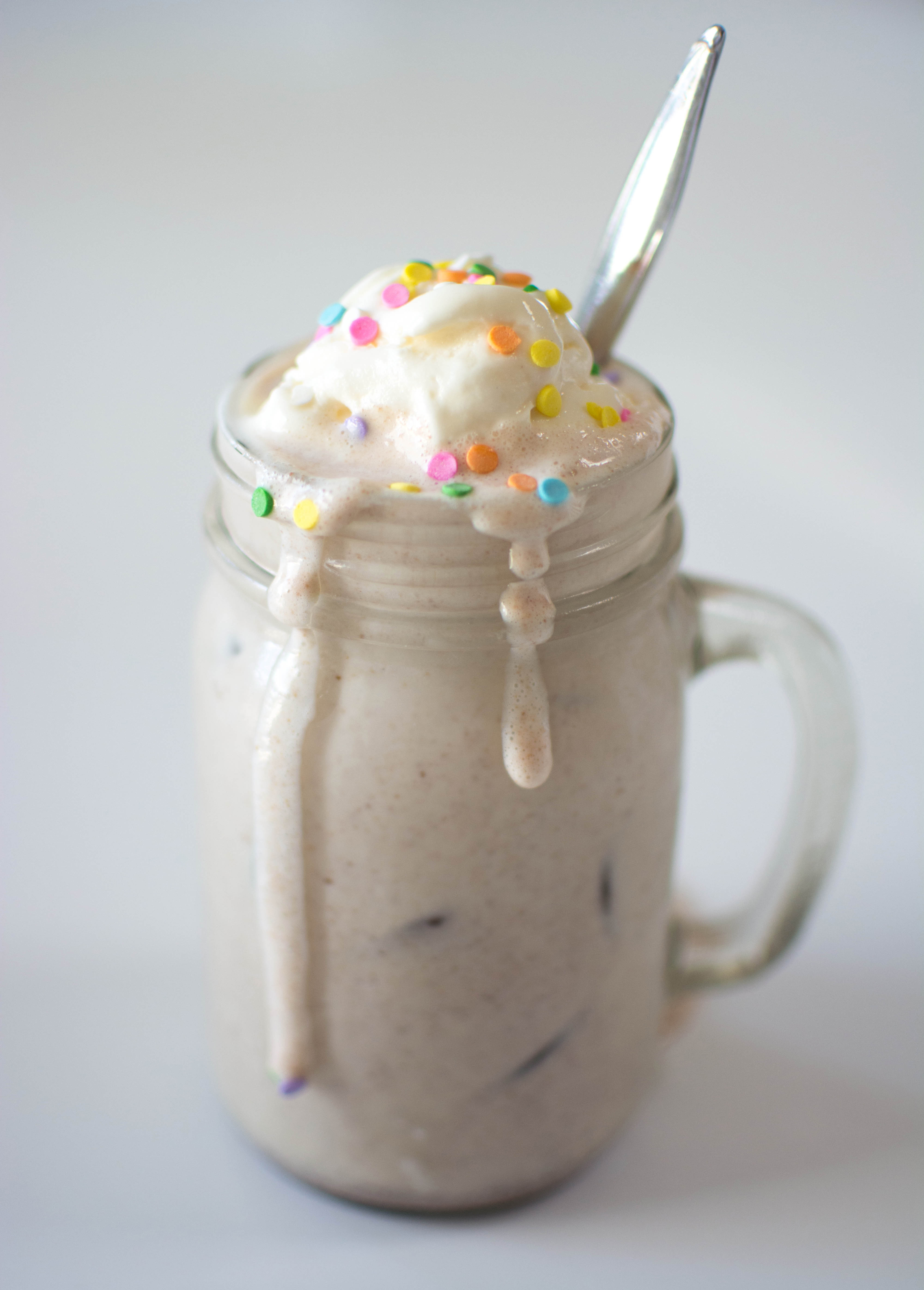 Easter Milkshake - TWINKLE TWINKLE LITTLE PARTY