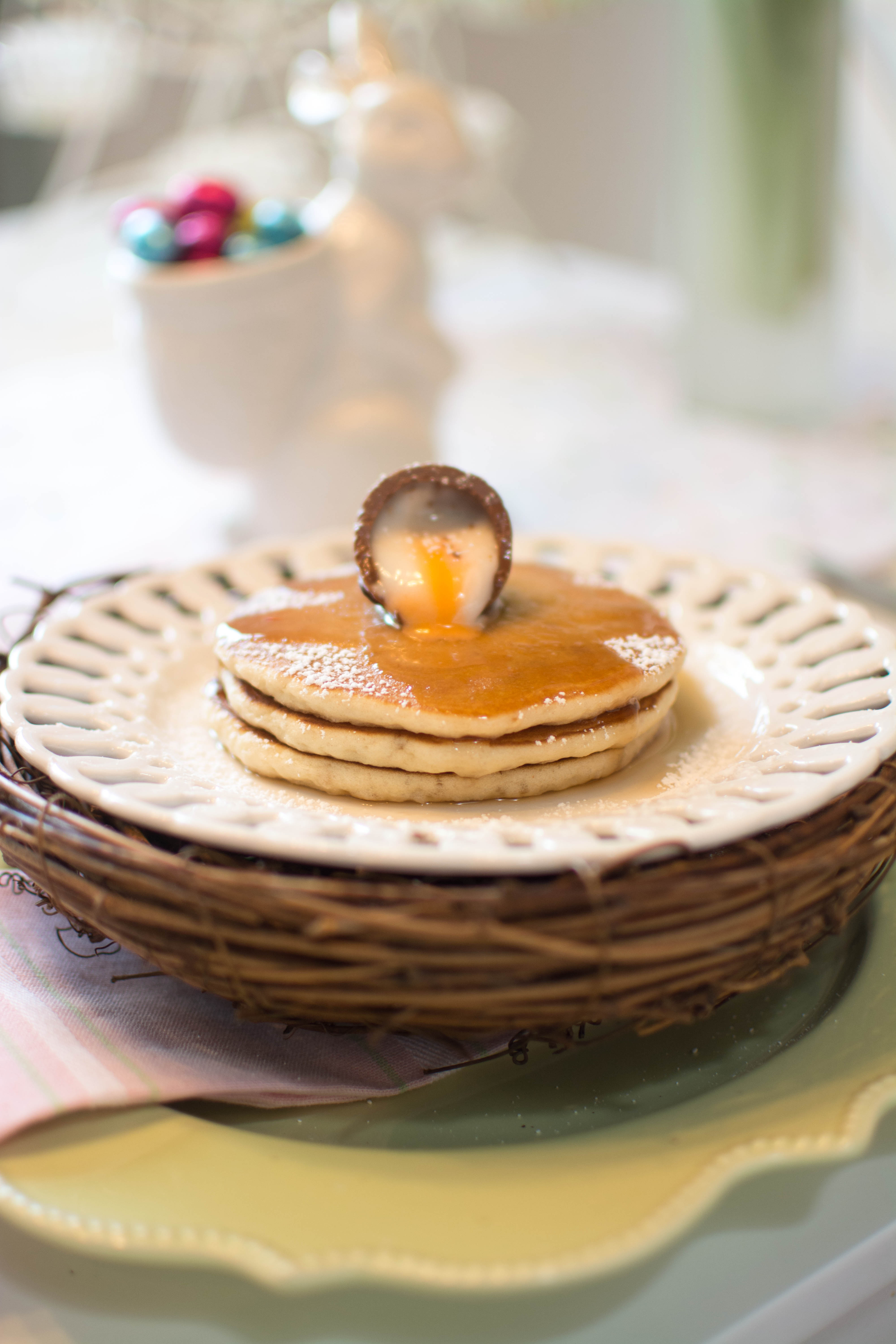 Easter Breakfast and Decorating Station - TWINKLE TWINKLE LITTLE PARTY