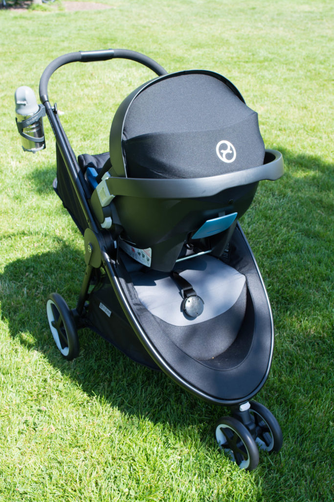Stylish and Sleek Stroller for the modern parents
