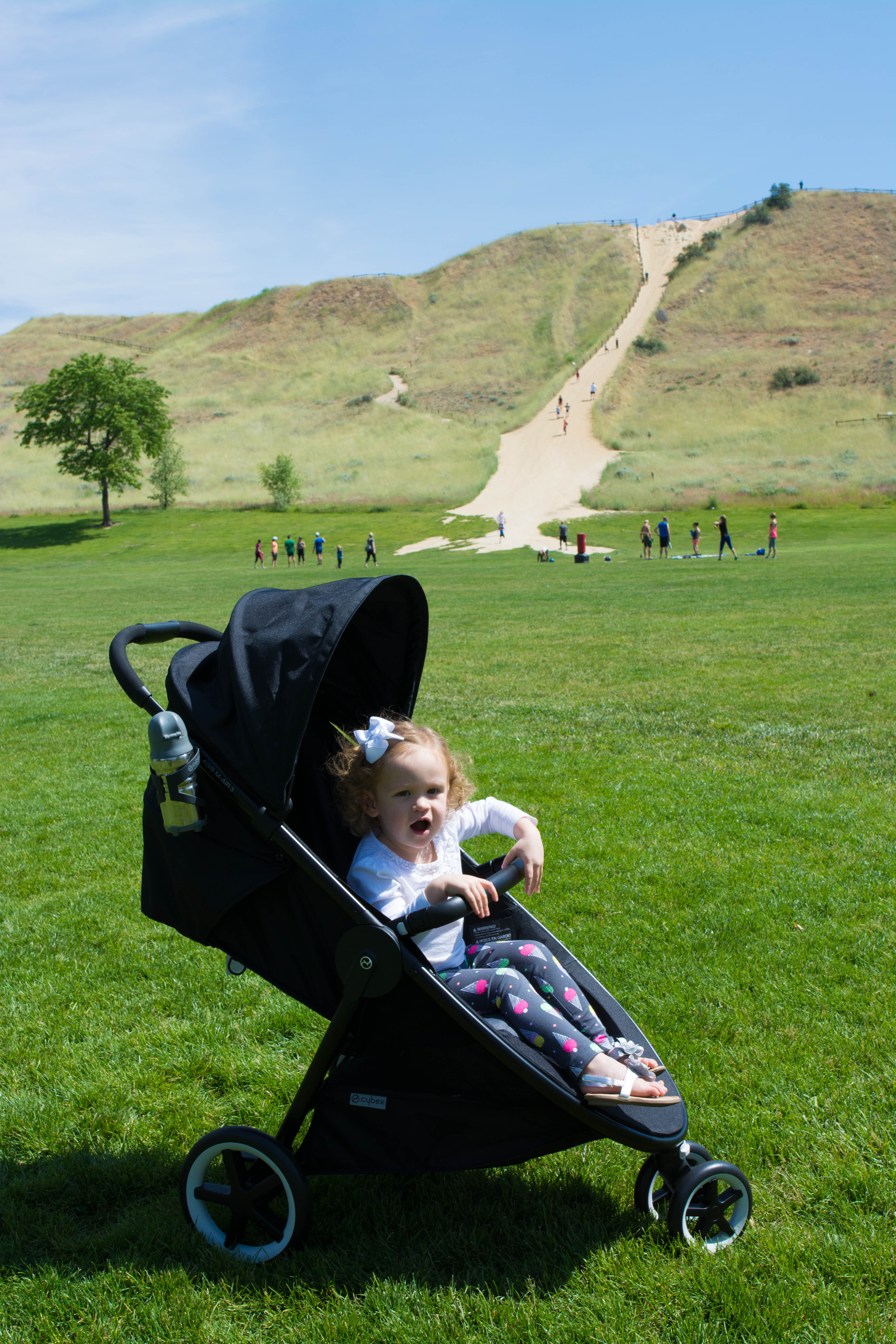 Stylish and Sleek Stroller for the modern parents